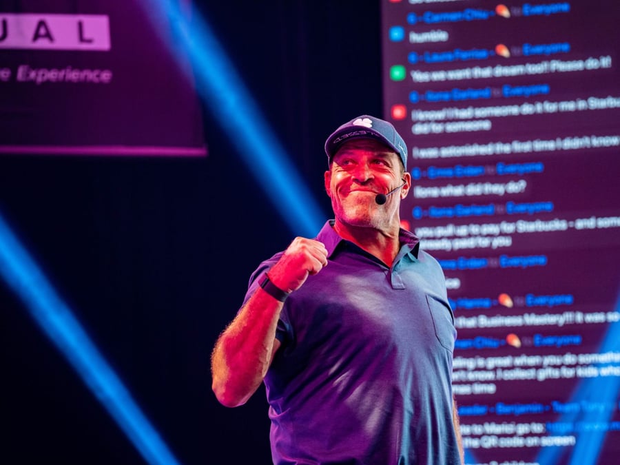 Tony Robbins Business Mastery Shows the Power of Hybrid Events in 2023